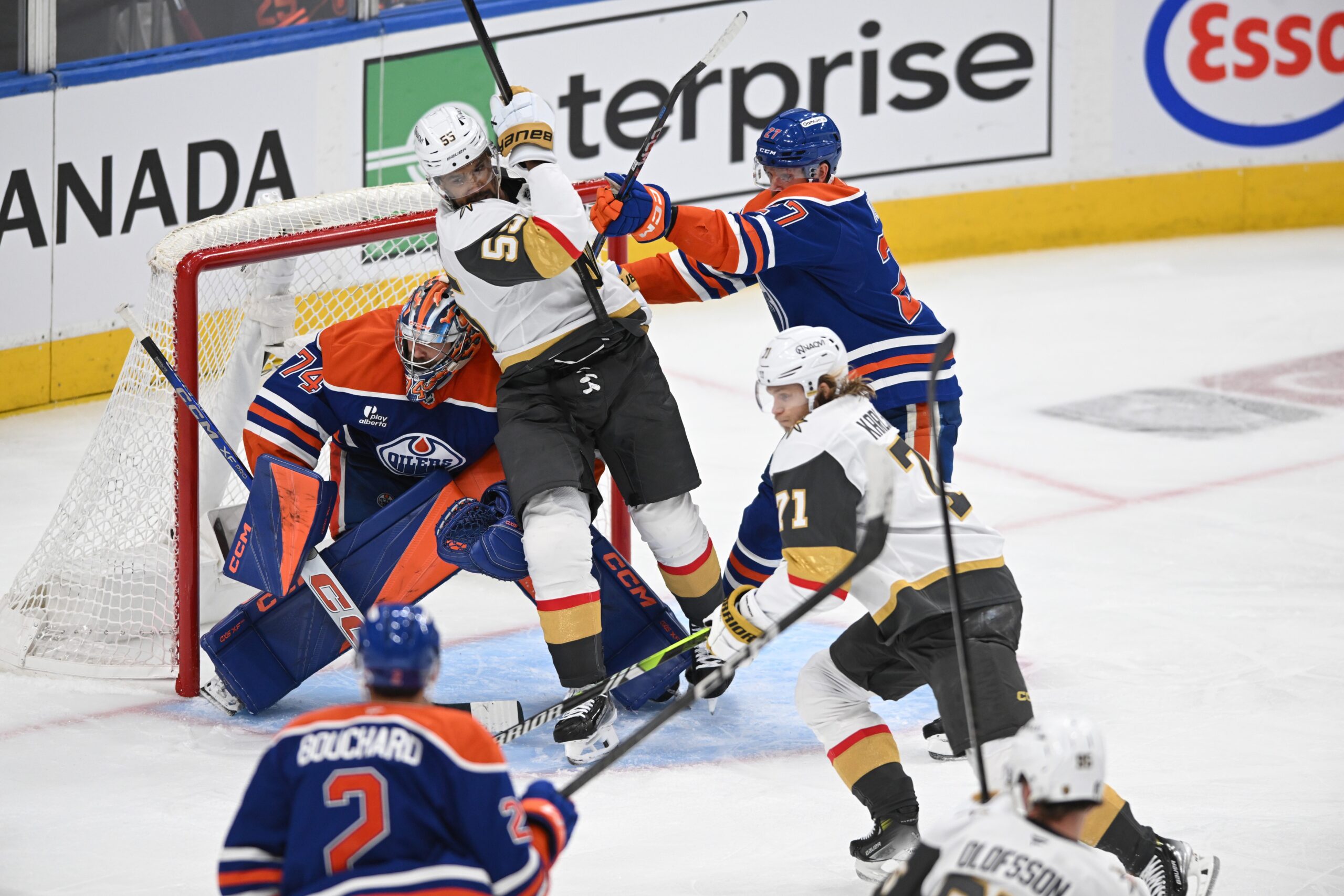 Reilly Smith Scores Buzzer-Beater to Lift Golden Knights Over Oilers 4 ...